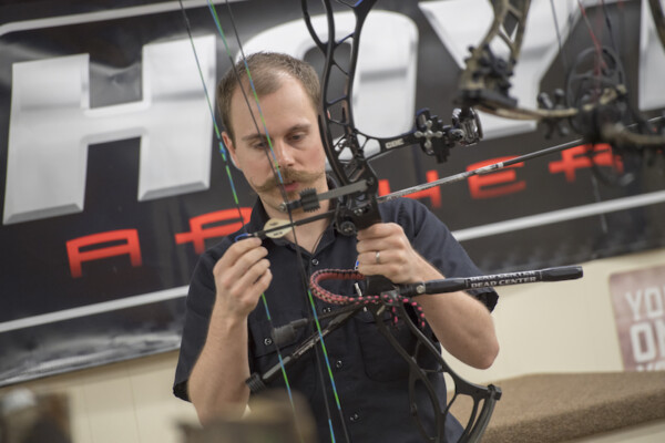 How and When to Order Strings for Your Compound Bow